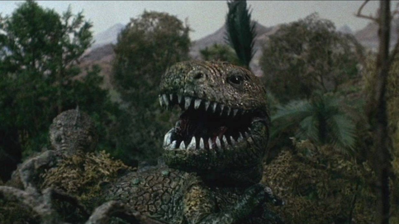 The Best Dinosaur Movies Outside 'Jurassic Park' Franchise The Best Dinosaur Movies Outside 'Jurassic Park' Franchise
